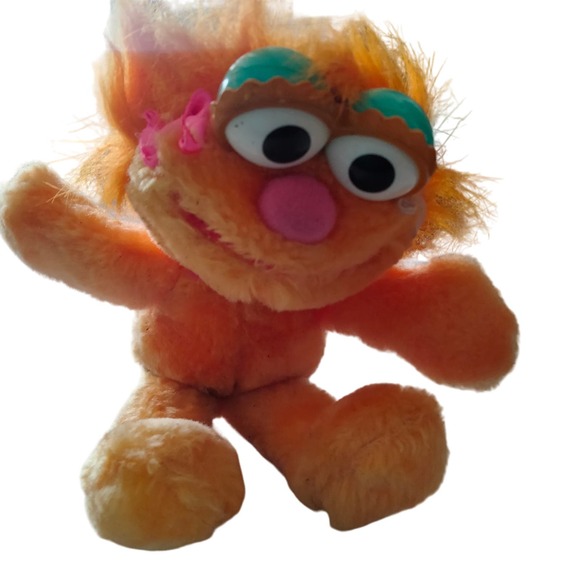 Fisher-Price | Toys | Zoe 9 Fisherprice 200 Mattel Plush Sesame Street ...